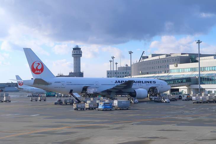 LCCとANA・JAL（FSC）の大手航空会社との違いは？どちらを選ぶべきか？ | 全国から北海道・札幌駅・新千歳空港までの最安値の交通手段 サポトラ